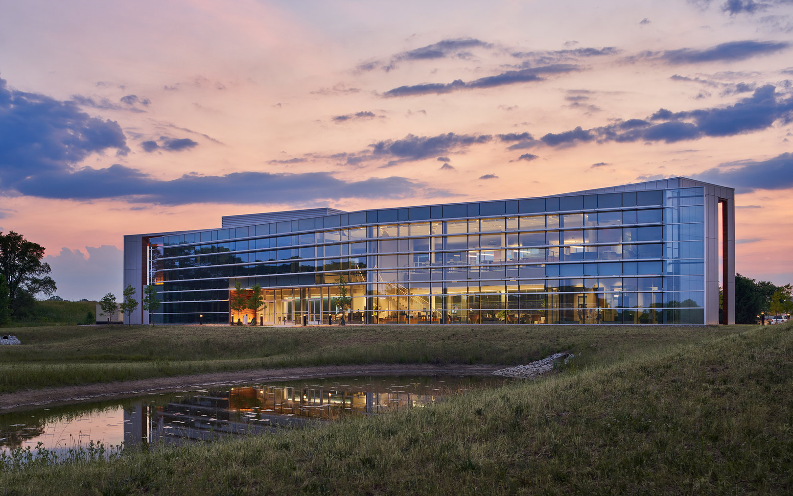 Indiana Toll Road Administration & Operations Building | SmithGroup Indiana Toll Road Administration & Operations Building | SmithGroup